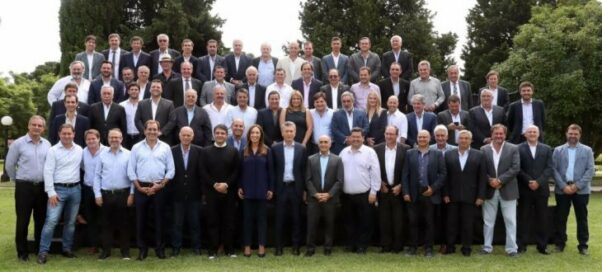 NEOTRIBALISMO - El Cohete a la Luna