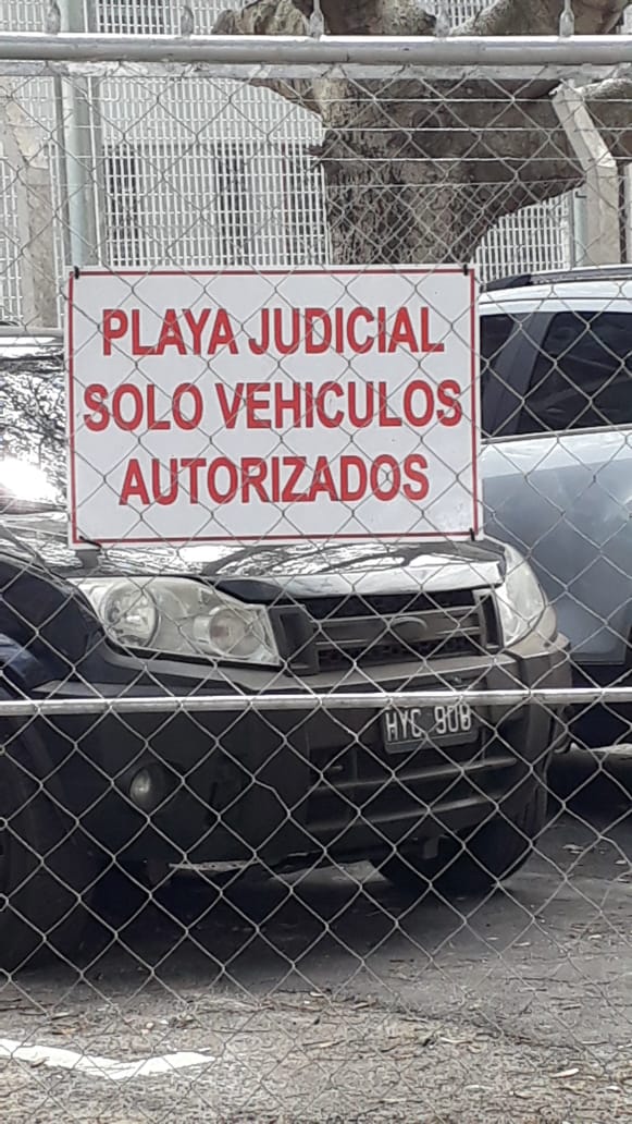 Playa exclusiva - El Cohete a la Luna