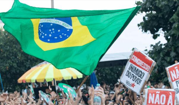 Hacer bandera - El Cohete a la Luna
